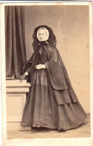 ‘Two Years of Sable Gloom’: The Stages of Victorian Mourning – Grave ...